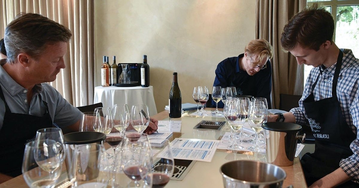 The Art of Blending (PROVENCE) - Chêne Bleu | Wine Paths